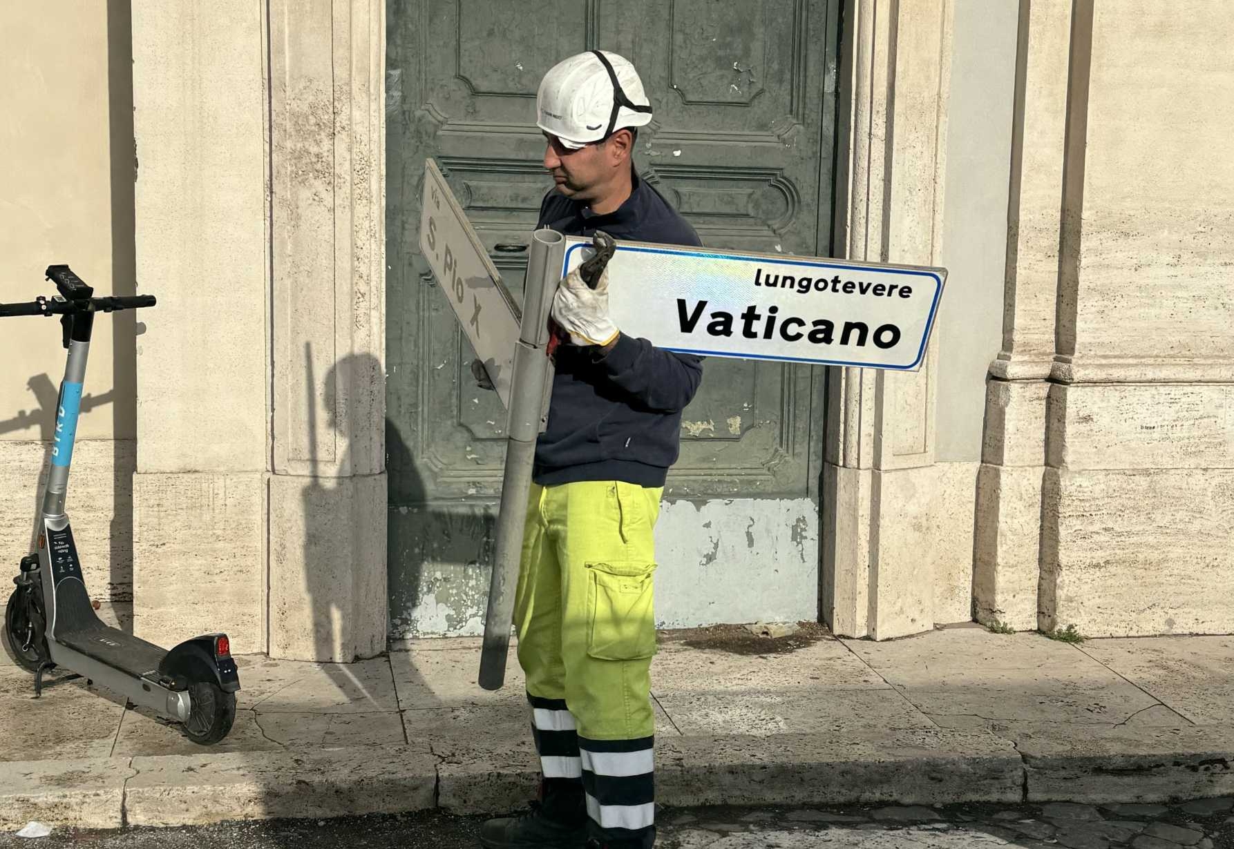 Diocese of Saginaw | Vatican-Sign